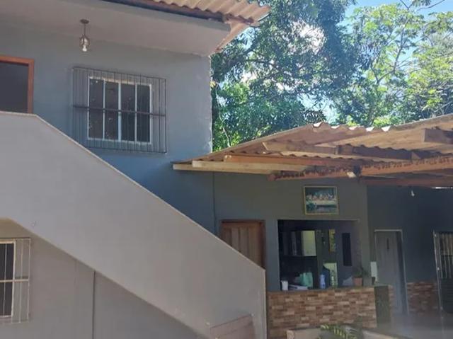 Casa com 2 Quartos e 2 banheiros à Venda, 100 m² por R$ 280.000