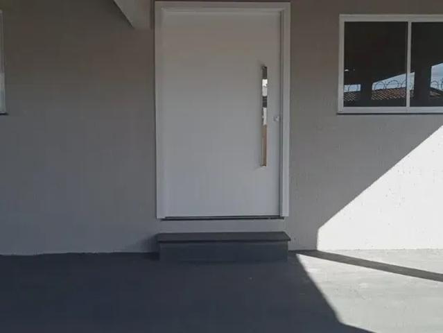 Casa com 2 Quartos e 2 banheiros à Venda, 106 m² por R$ 119.900