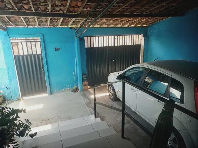 Casa com 2 Quartos e 2 banheiros à Venda, 108 m² por R$ 119.900