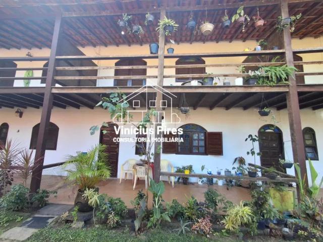 Casa com 2 Quartos e 2 banheiros à Venda, 110 m² por R$ 190.000