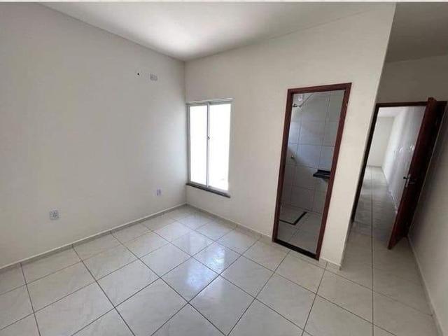 Casa com 2 Quartos e 2 banheiros à Venda, 132 m² por R$ 35.000