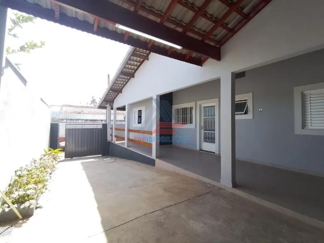 Casa com 2 Quartos e 2 banheiros à Venda, 293 m² por R$ 480.000