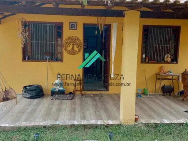 Casa com 2 Quartos e 2 banheiros à Venda, 450 m² por R$ 180.000