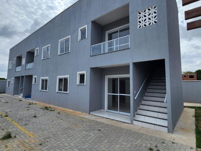 Casa com 2 Quartos e 2 banheiros à Venda, 54 m² por R$ 160.000