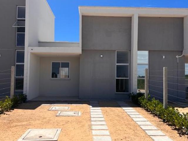 Casa com 2 Quartos e 2 banheiros à Venda, 58 m² por R$ 160.000