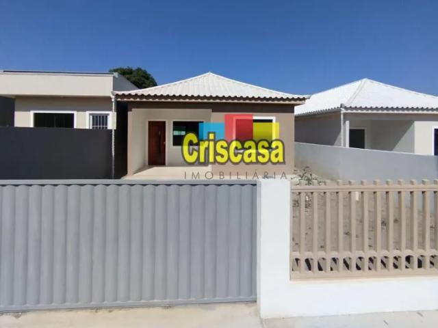 Casa com 2 Quartos e 2 banheiros à Venda, 67 m² por R$ 270.000