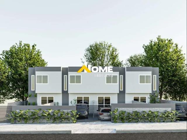 Casa com 2 Quartos e 2 banheiros à Venda, 63 m² por R$ 340.000