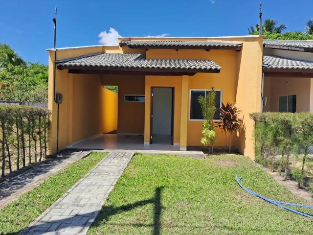 Casa com 2 Quartos e 2 banheiros à Venda, 78 m² por R$ 125.000