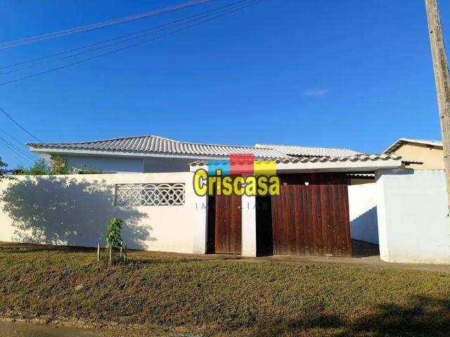 Casa com 2 Quartos e 2 banheiros à Venda, 72 m² por R$ 280.000