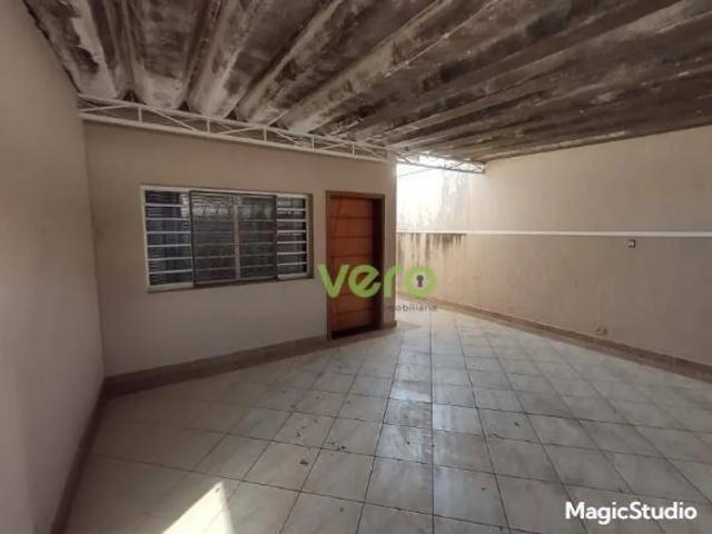 Casa com 2 Quartos e 2 banheiros à Venda, 86 m² por R$ 340.000