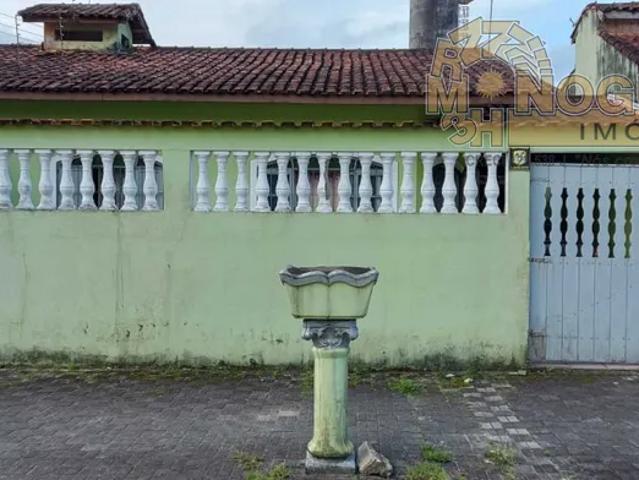 Casa com 2 Quartos e 2 banheiros à Venda, 87 m² por R$ 280.000
