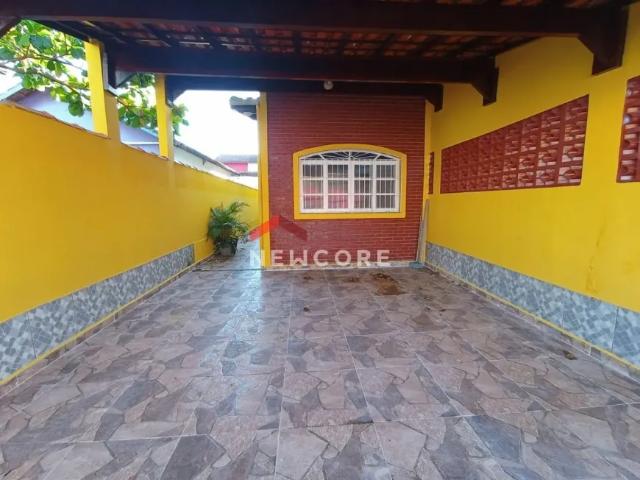 Casa com 2 Quartos e 2 banheiros à Venda, 80 m² por R$ 279.870