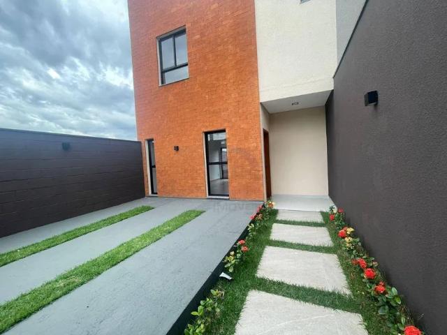 Casa com 2 Quartos e 2 banheiros à Venda, 80 m² por R$ 515.000