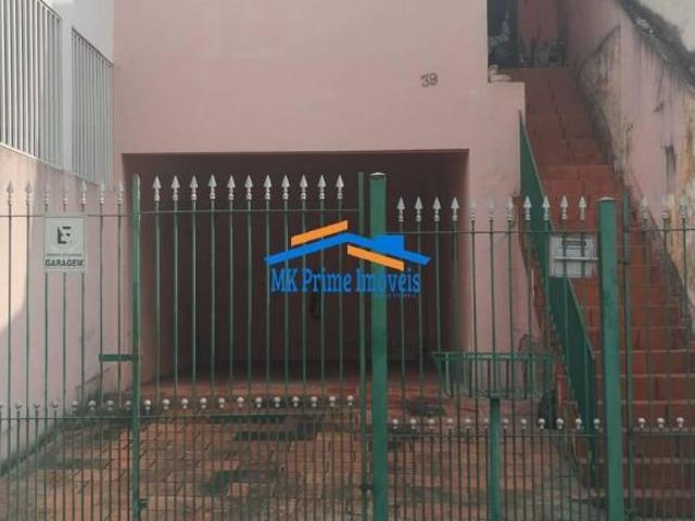 Casa com 2 quartos e 2 Vagas de Garagem