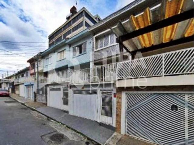 CASA COM 2 QUARTOS E 2 VAGAS DE GARAGEM À VENDA NA VILA GUILHERME