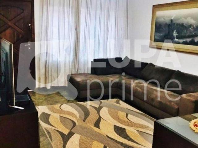 CASA COM 2 QUARTOS E 2 VAGAS DE GARAGEM À VENDA NA PARADA INGLESA