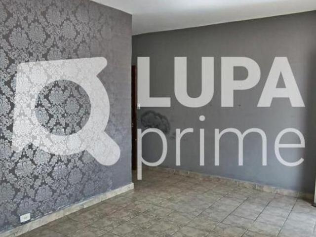 CASA COM 2 QUARTOS E 2 VAGAS DE GARAGEM À VENDA NO PARQUE NOVO MUNDO
