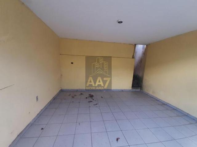 Casa com 2 quartos e 2 vagas em Jardim Ester, 250 m² para venda