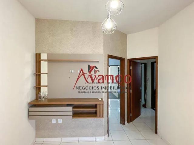 Casa com 2 Quartos e 3 banheiros à Venda, 150 m² por R$ 350.000