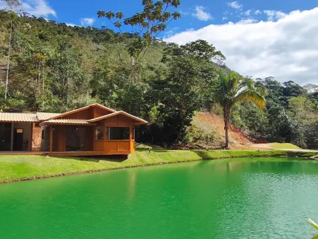 Casa com 2 Quartos e 3 banheiros à Venda, 20000 m² por R$ 1.000.000