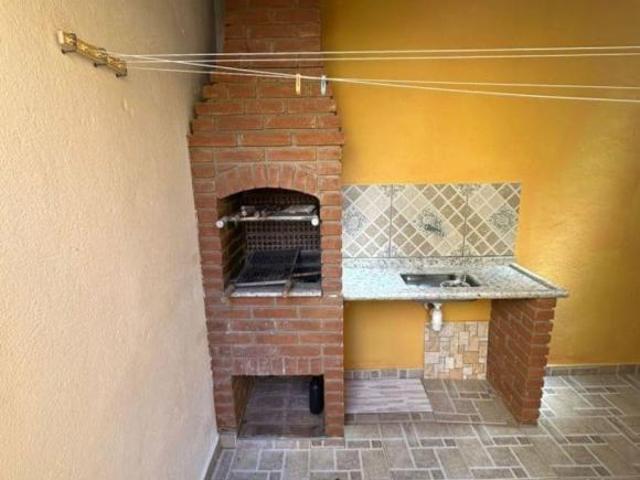 Casa com 2 quartos e área gourmet em Itanhaém
