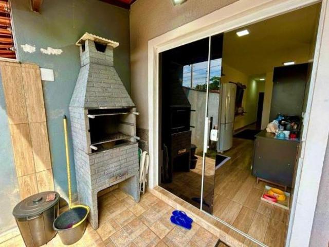 Casa com 2 quartos e área gourmet em Itanhaém
