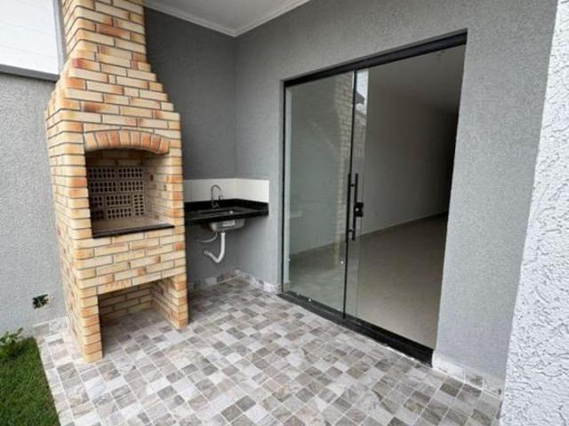 Casa com 2 quartos e área gourmet em Peruíbe