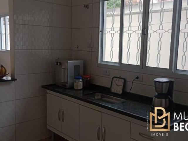Casa com 2 Quartos e escritório independente no Parque industrial