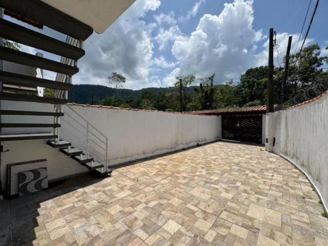 Casa com 2 quartos e espaço gourmet em Itanhaém