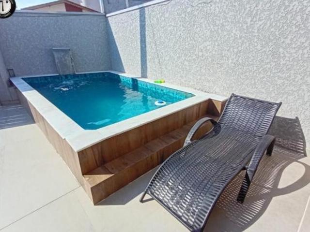 CASA COM 2 QUARTOS E PISCINA A VENDA ITANHAÉM, SÃO PAULO, BAIRRO REGINA NA REGIÃO DO JAMAICA