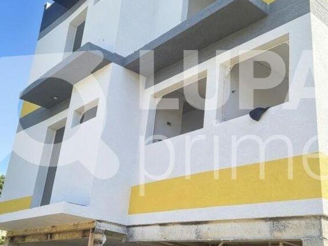 CASA COM 2 QUARTOS EM CONDOMÍNIO | CONFORTO, SEGURANÇA E EXCELENTE LOCALIZAÇÃO!