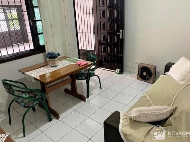 Casa com 2 quartos no Canto do Forte Praia Grande/SP