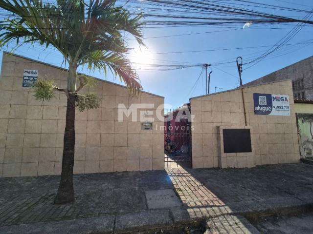 Casa com 2 quartos no bairro Passaré em Fortaleza, CE