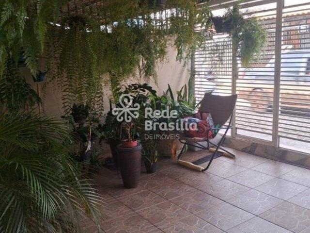 Casa com 2 quartos no Guara I 91 m2 QI 14 Aceita Financiamento e FGTS
