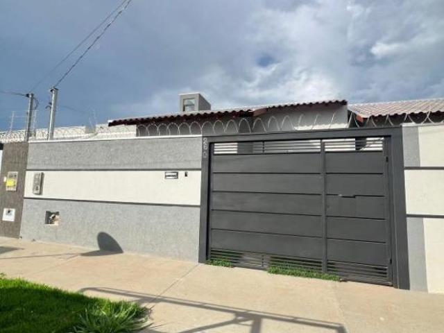 Casa com 2 quartos no Figueiras do Parque