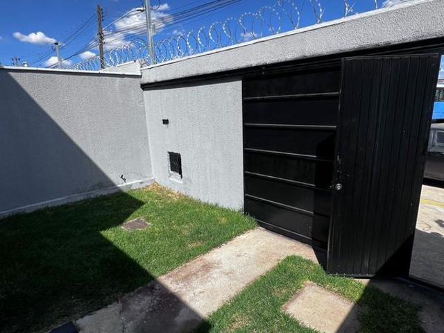 Casa com 2 quartos, sendo 1 suíte, 2 vagas