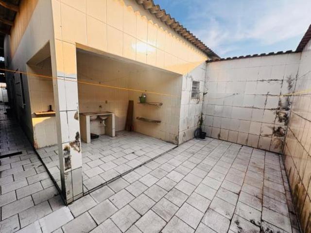 casa com 2 quartos sendo escritura aceita finaciamento bancário