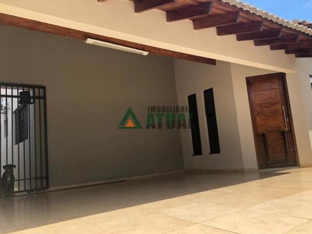 CASA COM 2 QUARTOS SENDO UMA SUÍTE A VENDA EM IBIPORÃ