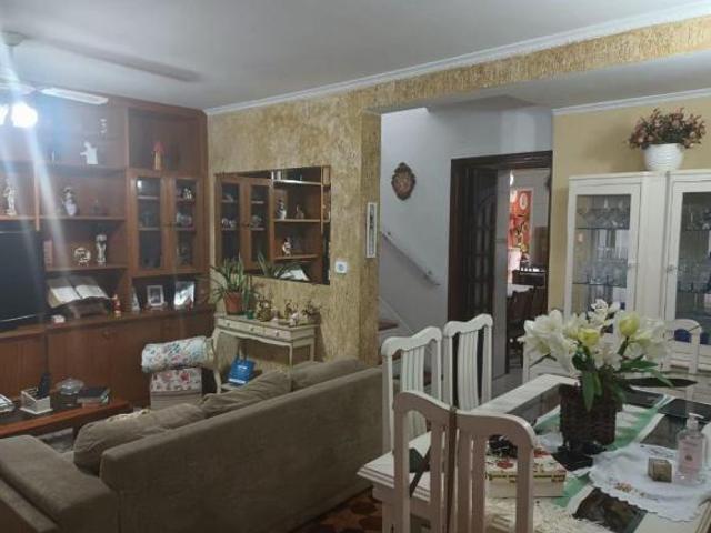 Casa com 2 Quartos para Venda, 212m², por R$ 700.000,00, em Cidade Dutra, São Paulo / SP