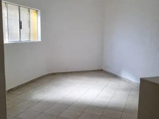 Casa com 2 Quartos para venda ou aluguel, 120m² Vila Monumento