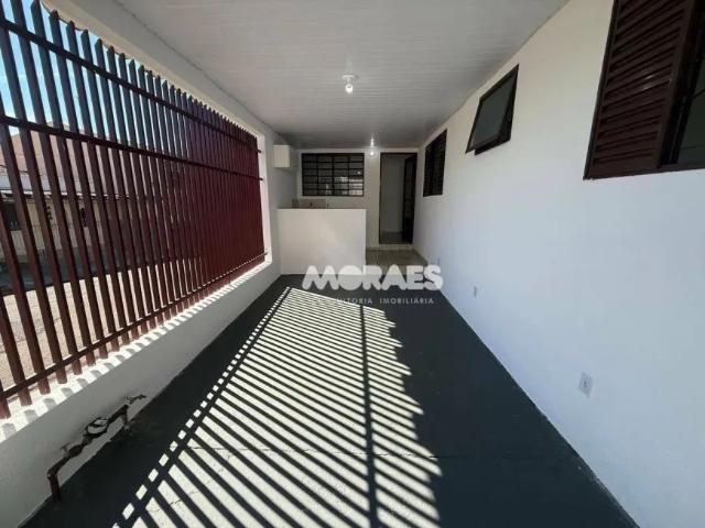 Casa com 2 Quartos para alugar, 100m² Vila Independência
