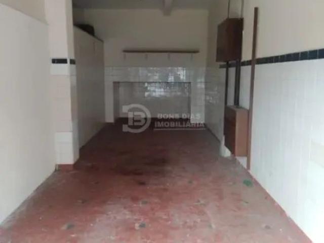 Casa com 2 Quartos para alugar, 120m² Vila Laís