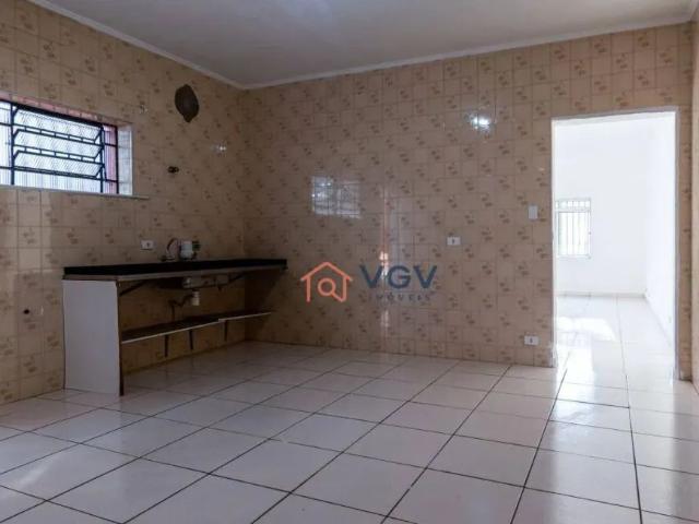 Casa com 2 Quartos para alugar, 160m² Parque Colonial