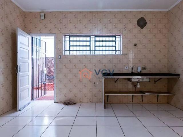 Casa com 2 Quartos para alugar, 160m² Parque Colonial