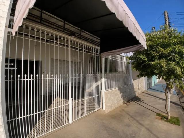 Casa com 2 Quartos para alugar, 198m² Jardim São Francisco