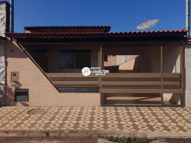 Casa com 2 quartos para alugar