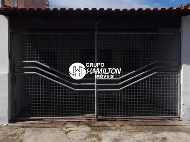Casa com 2 quartos para alugar