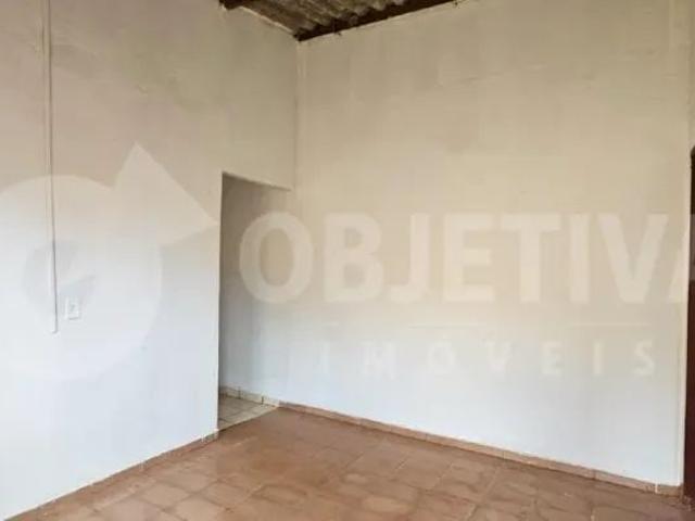 Casa com 2 Quartos para alugar, 45m² Custódio Pereira
