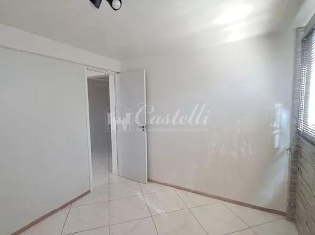 Casa com 2 Quartos para alugar, 55m² Centro