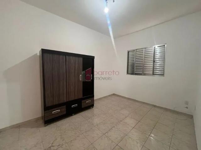 Casa com 2 Quartos para alugar, 80m² Vila Argos Nova